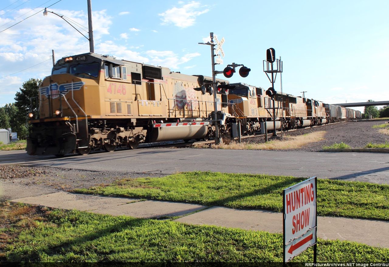 UP 4748 4936 4239 4594